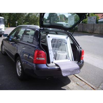 Hundebox Audi A4