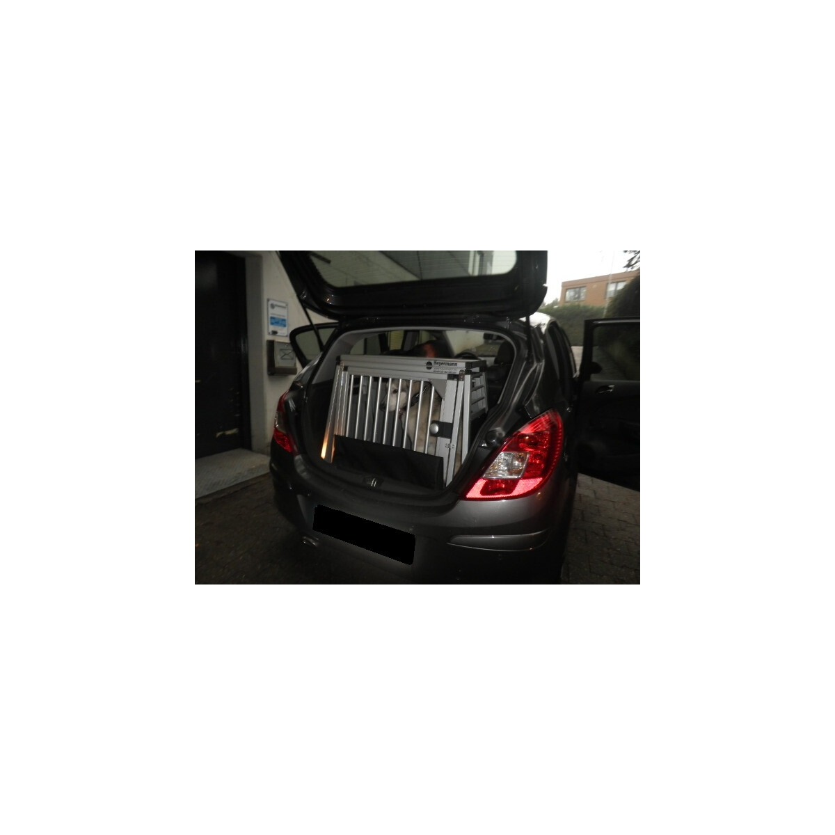 Hundebox/ Einzelbox für Opel Corsa D ohne variablen Ladeboden (Sonder